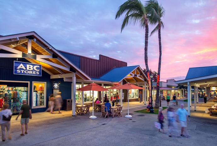 Outlets of Maui